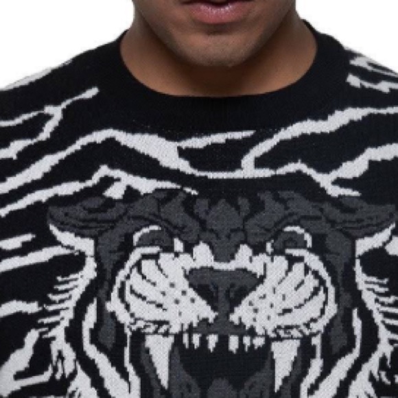 Sean John | Sweaters | Sean John Tiger Stripe With Roaring Tiger ...